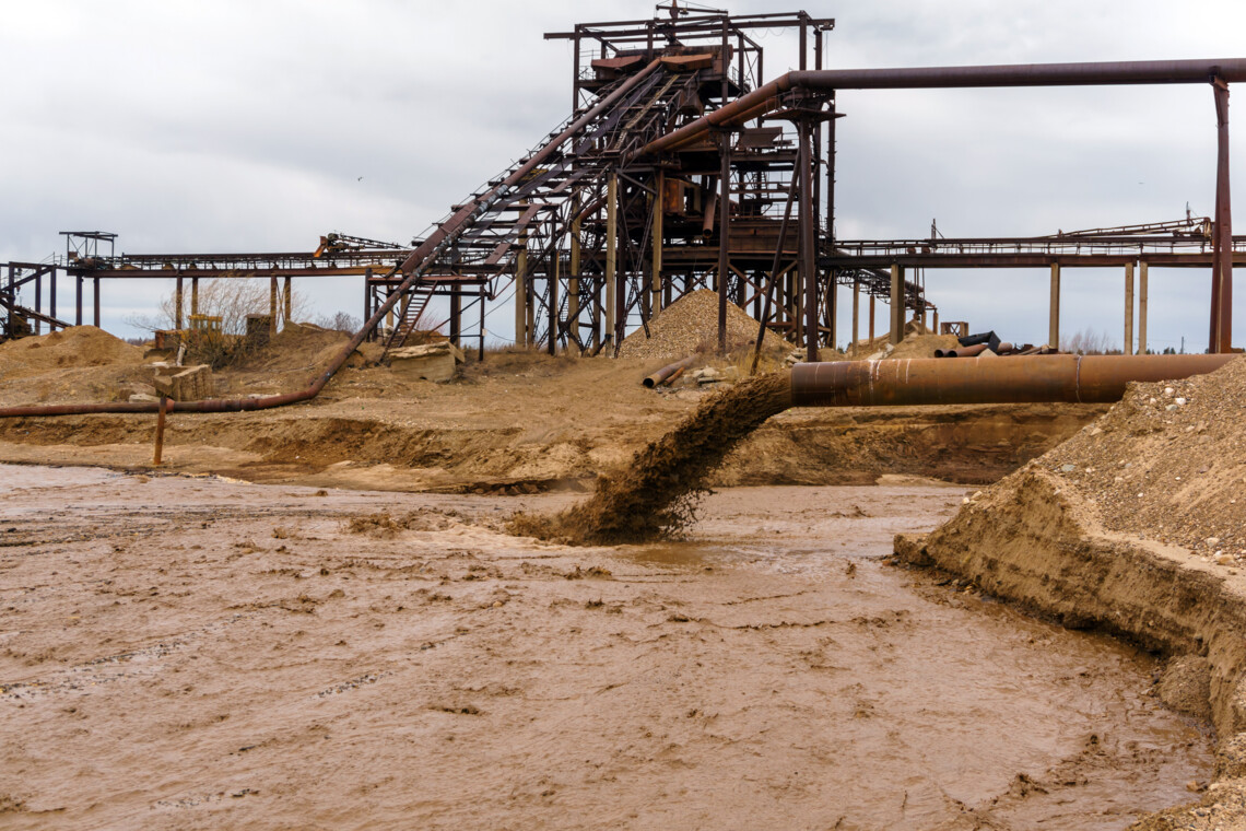 Pumping of Aggressive Gold Sludge - NETZSCH Pumps & Systems